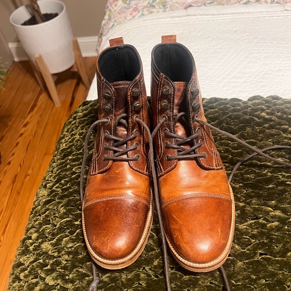 Crevo | Shoes | Crevo Brown Leather Boots With Cap Toe And Laceup ...